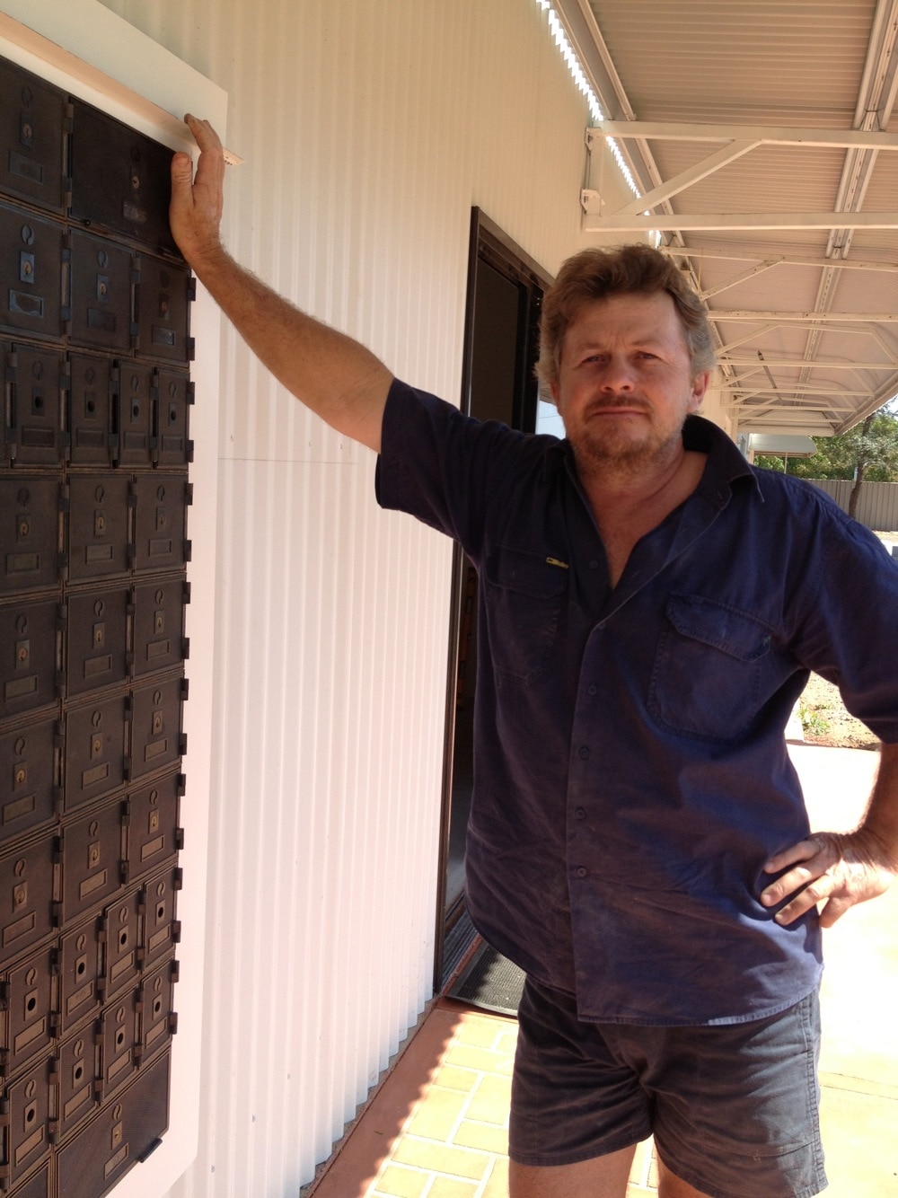 Caltex pulls out as drought sets in - ABC News