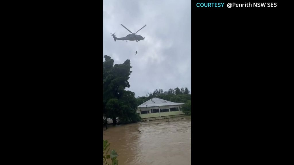 Penrith SES rescues resident from flood - ABC News