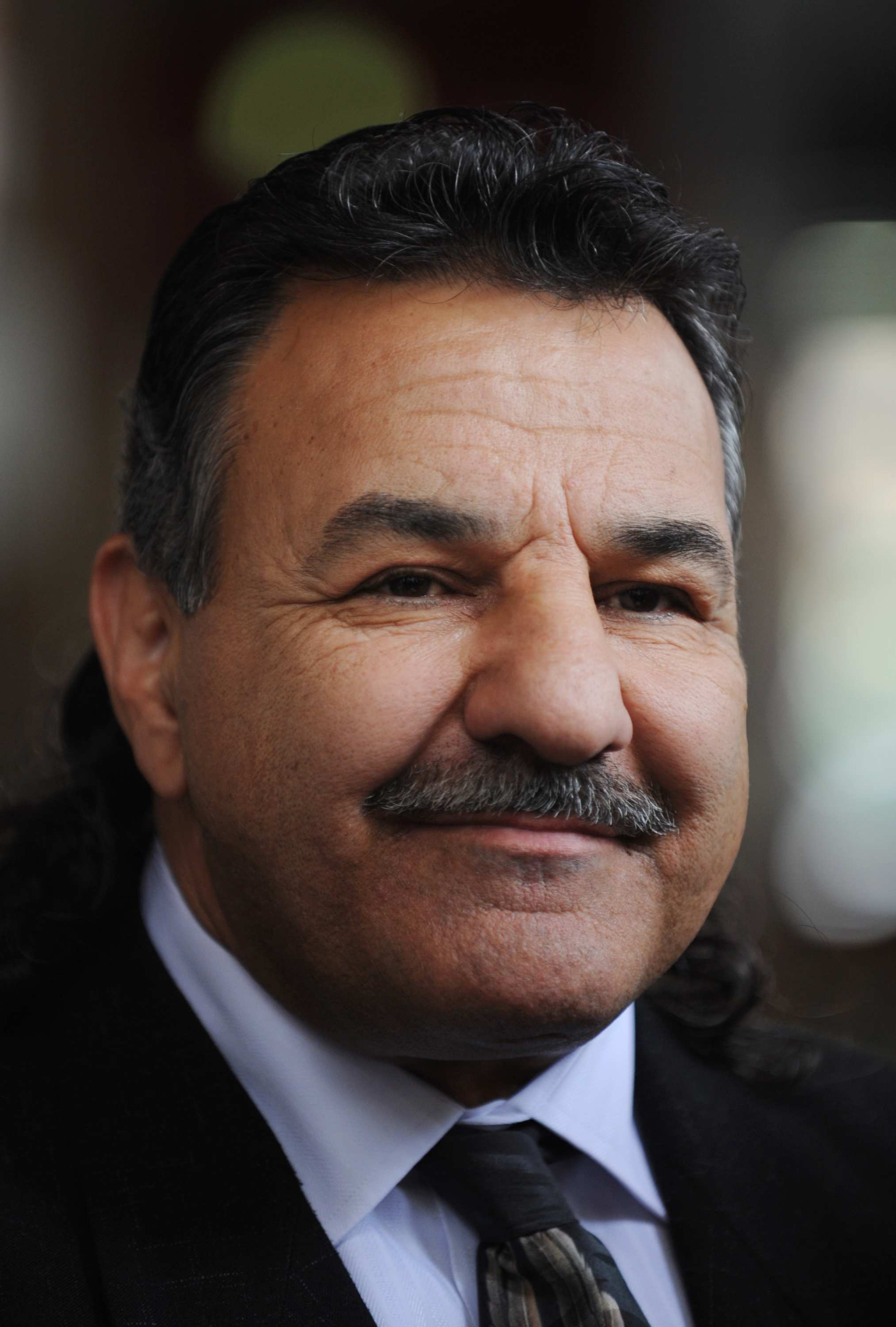 Government cancels Rebel bikie gang leader Alex Vella's visa - ABC News