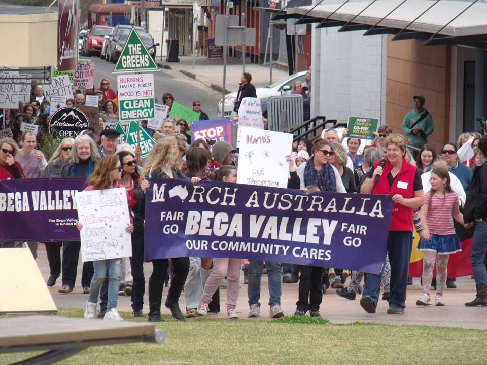 March Australia protesters rally against the Abbott Government on NSW ...