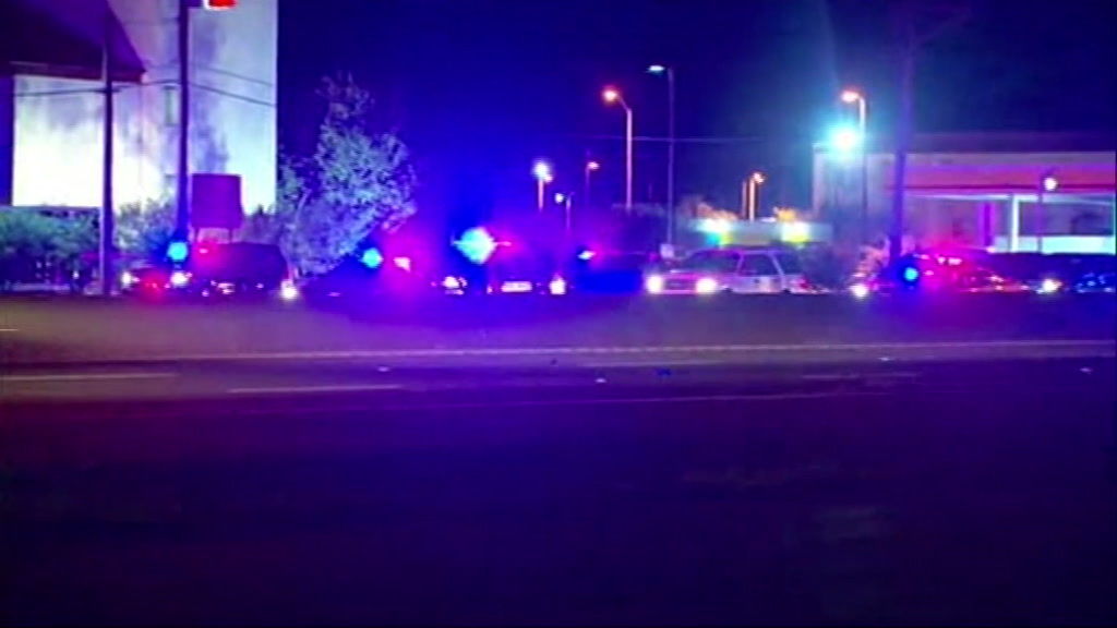 Austin police at scene of shooting involving an officer - ABC News