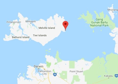 Darwin barge grounds off Tiwi Island for 12 hours, prompting ...