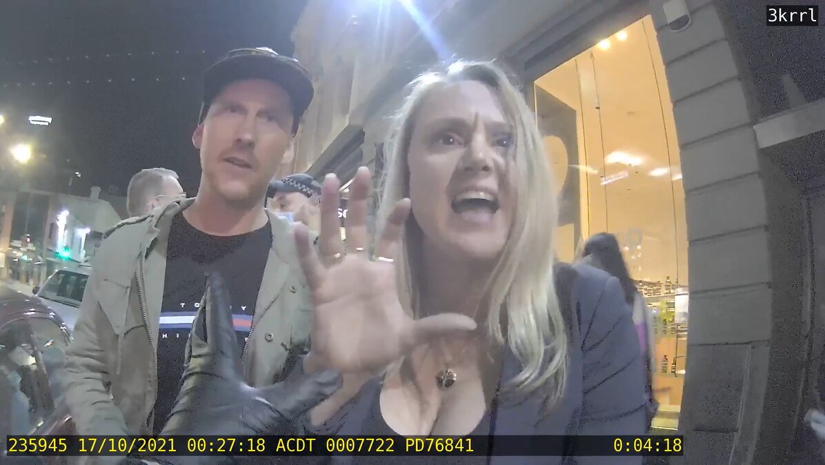 Police officer allegedly assaulted by anti-vaccine protester cross ...