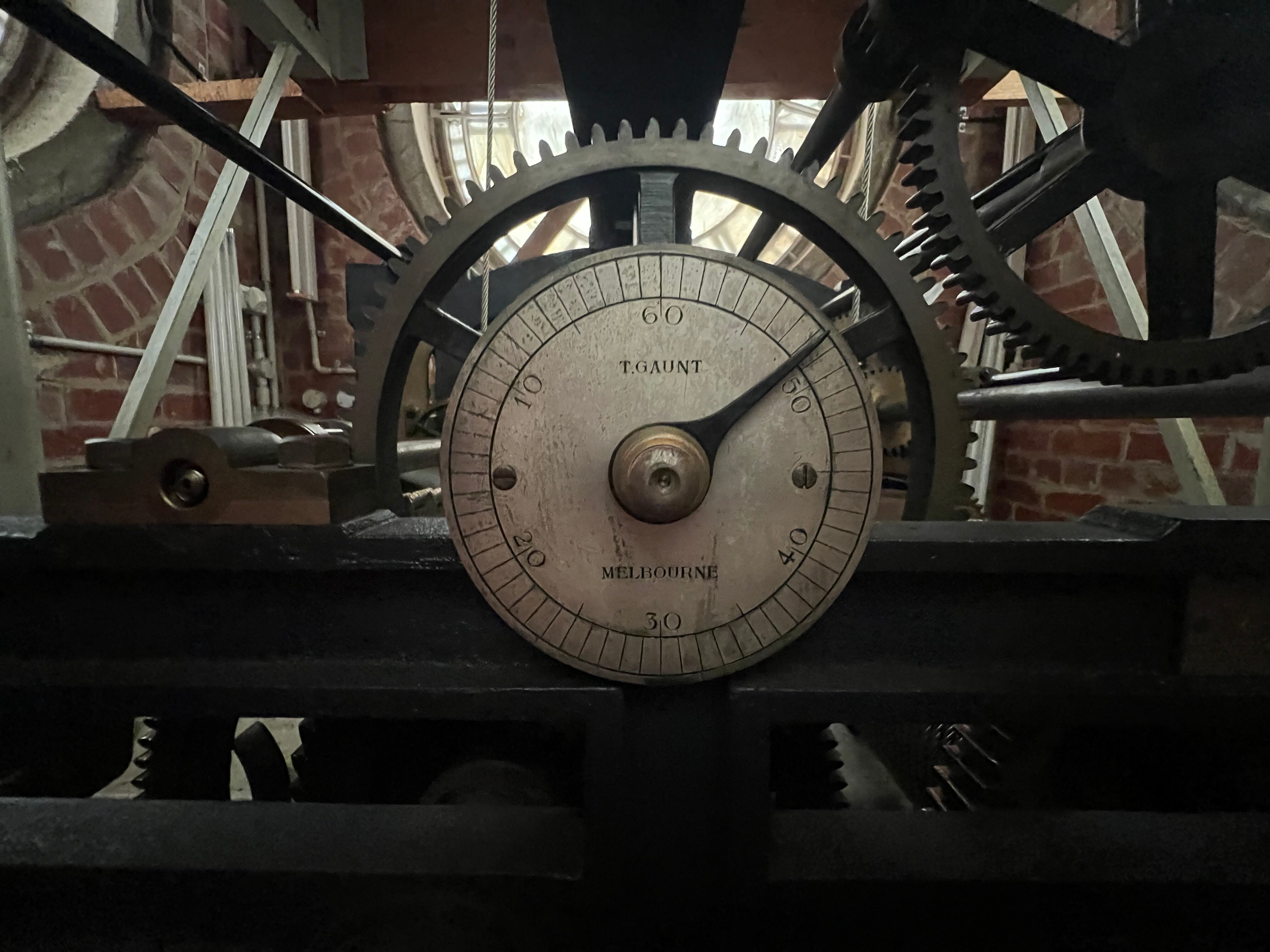 Clock tower master in Sale winds up 40-year stint as town's time keeper ...