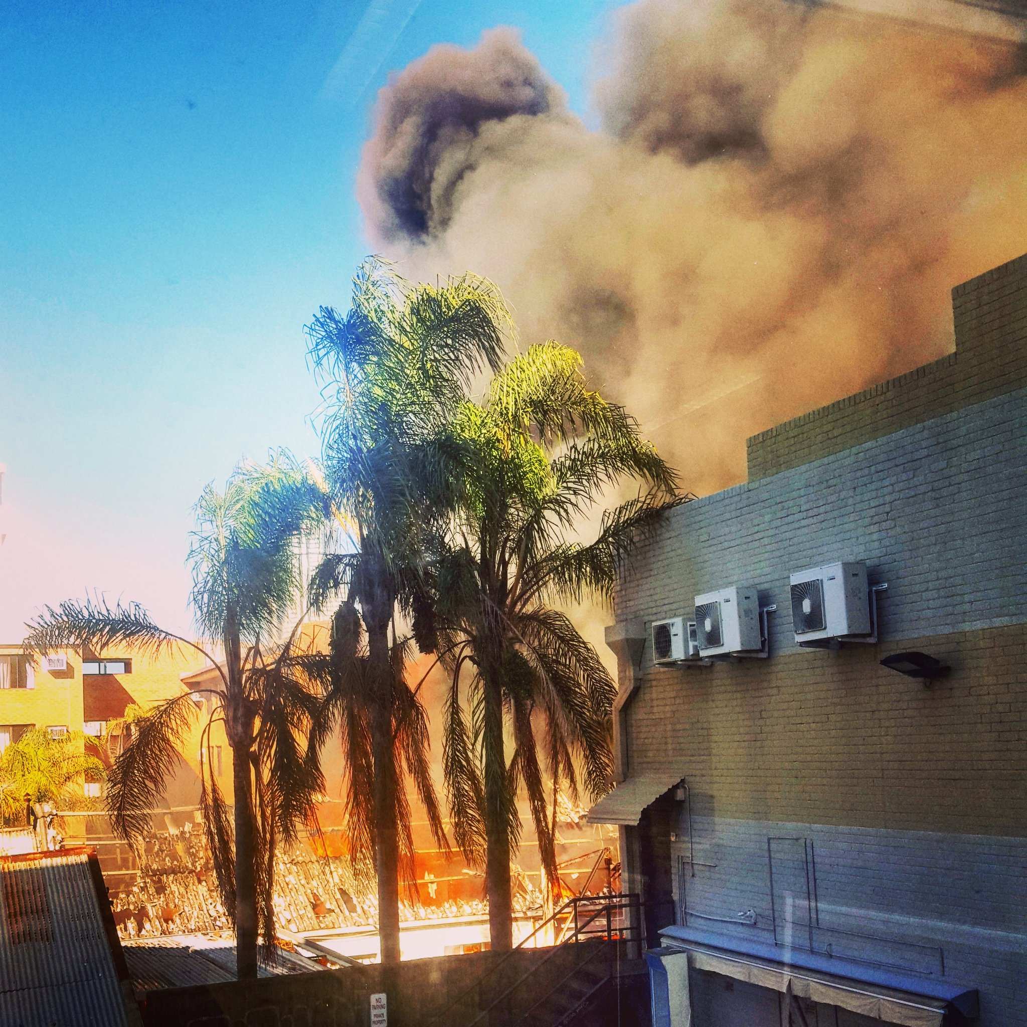 West Perth fire: Warehouse owner escapes flames amid asbestos fears ...