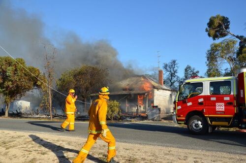 Police investigate suspicious fire at Dimboola that prompted emergency ...