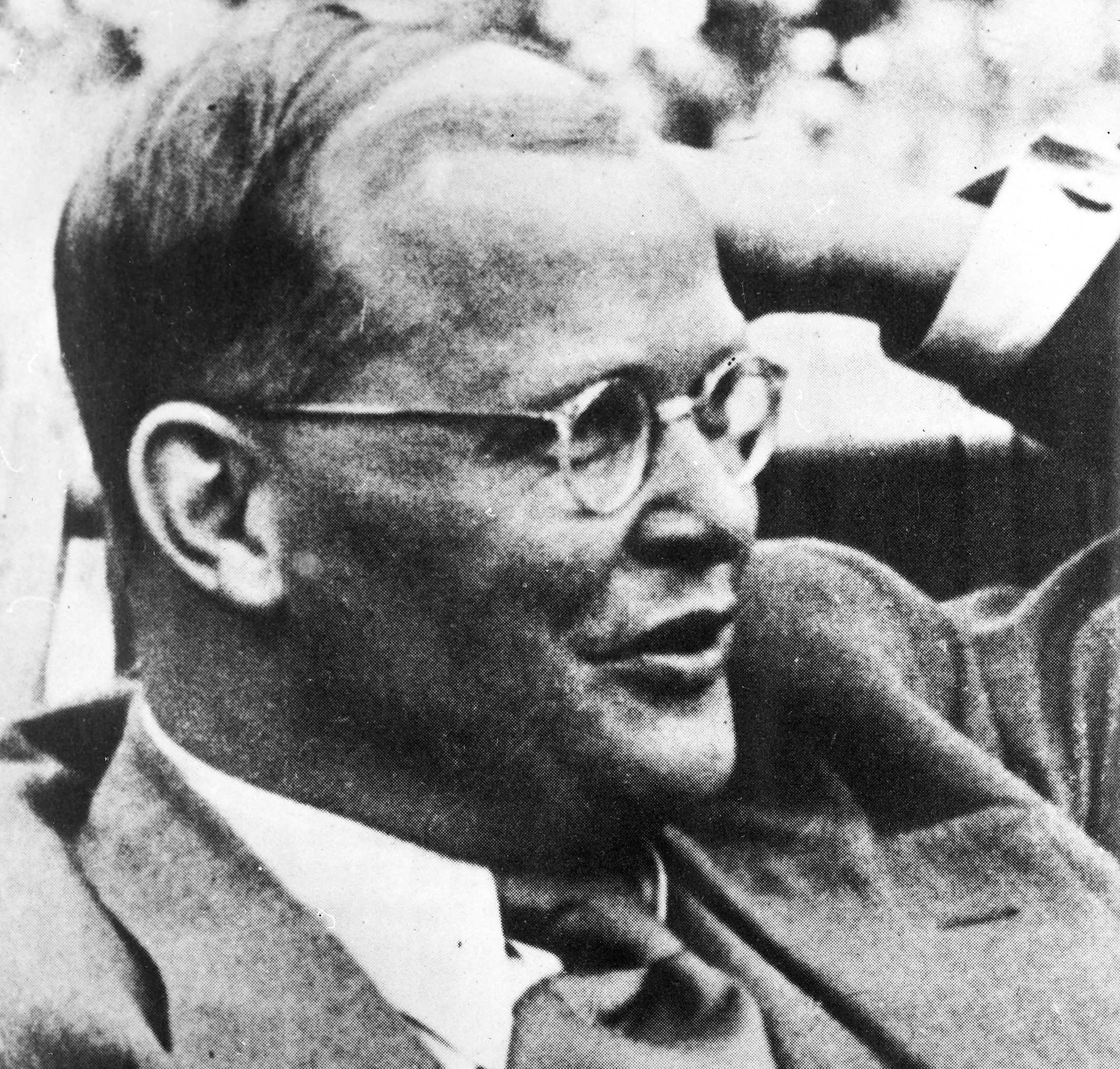 "A pacifist and enemy of the state": Bonhoeffer's journey to ...