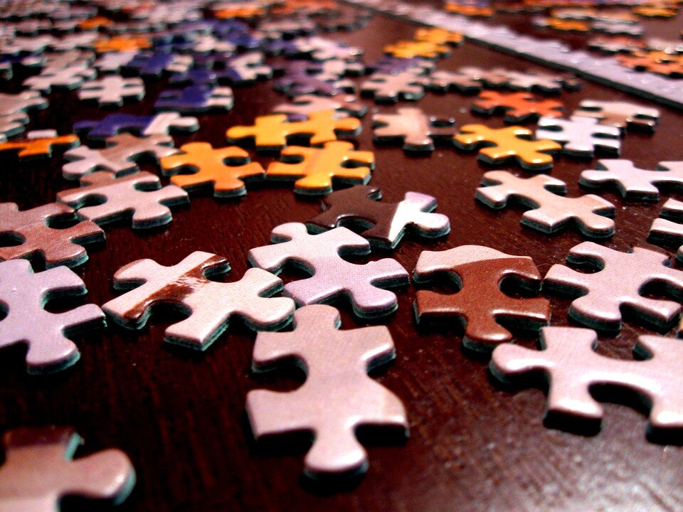 Top tips for solving jigsaw puzzles - ABC Melbourne