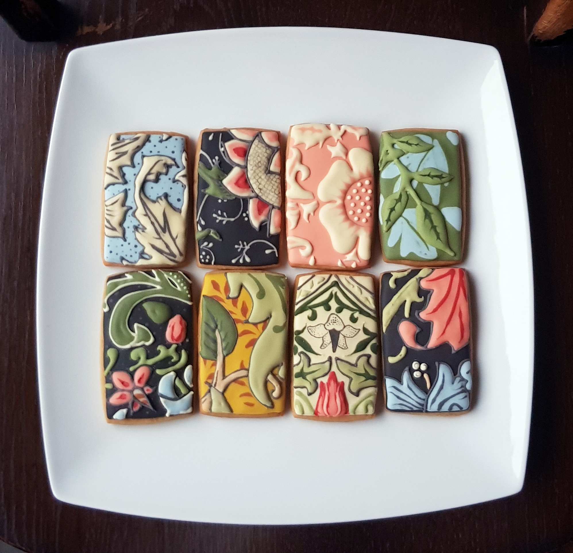 Ella Hawkins is turning humble cookies into amazing artworks - ABC listen