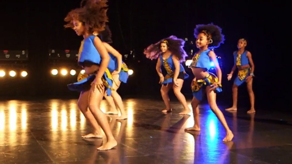 African Dancing - ABC Kids