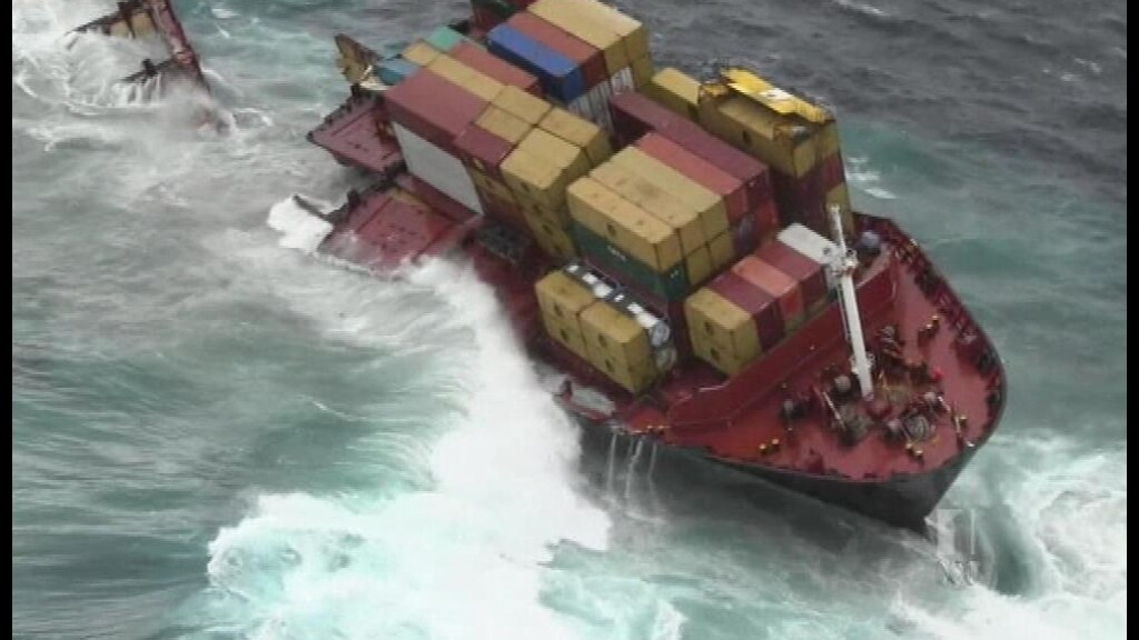 Container ship breaks apart off NZ coast - ABC News