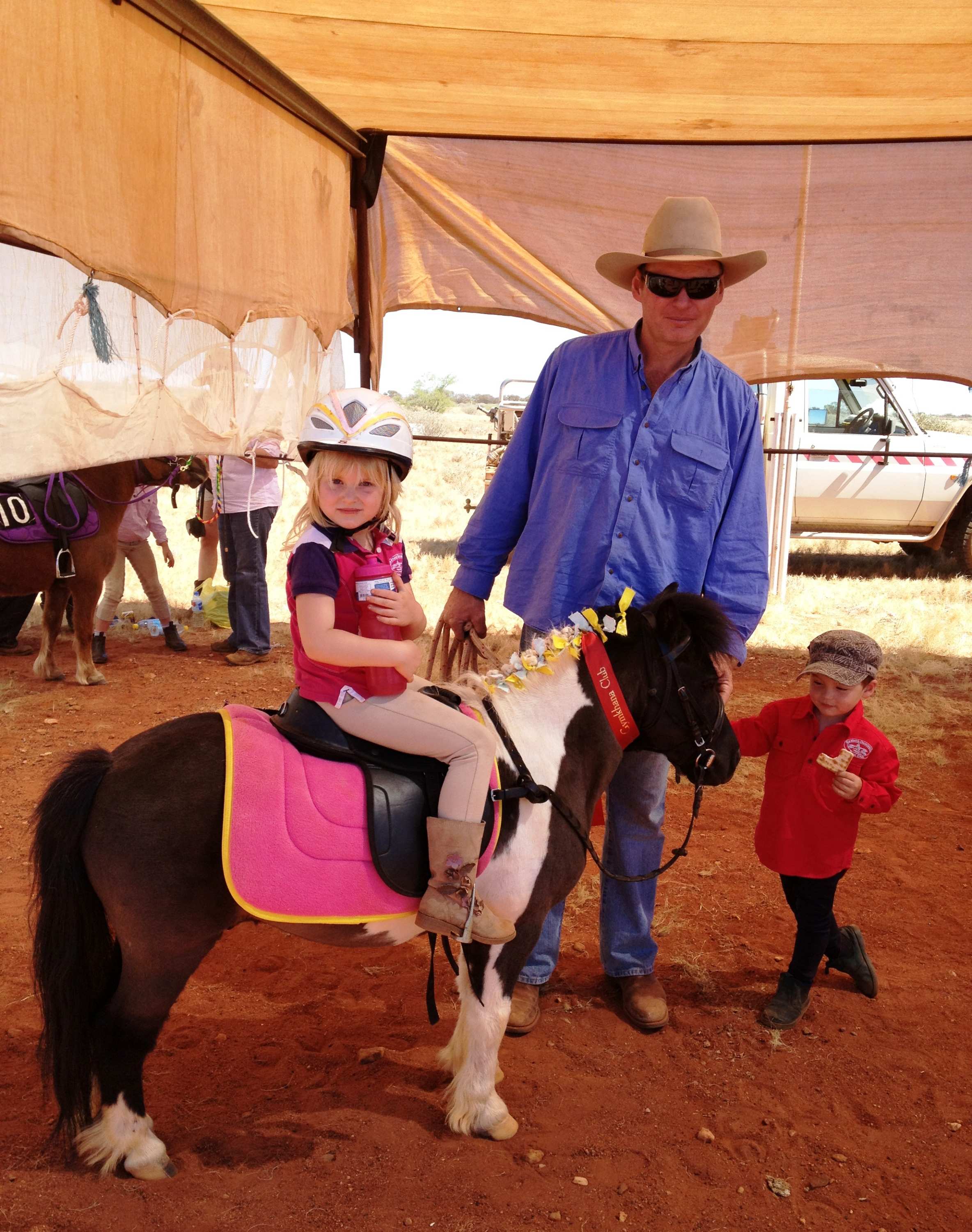 Home Bred: the 92nd annual Landor Bush Races - ABC News