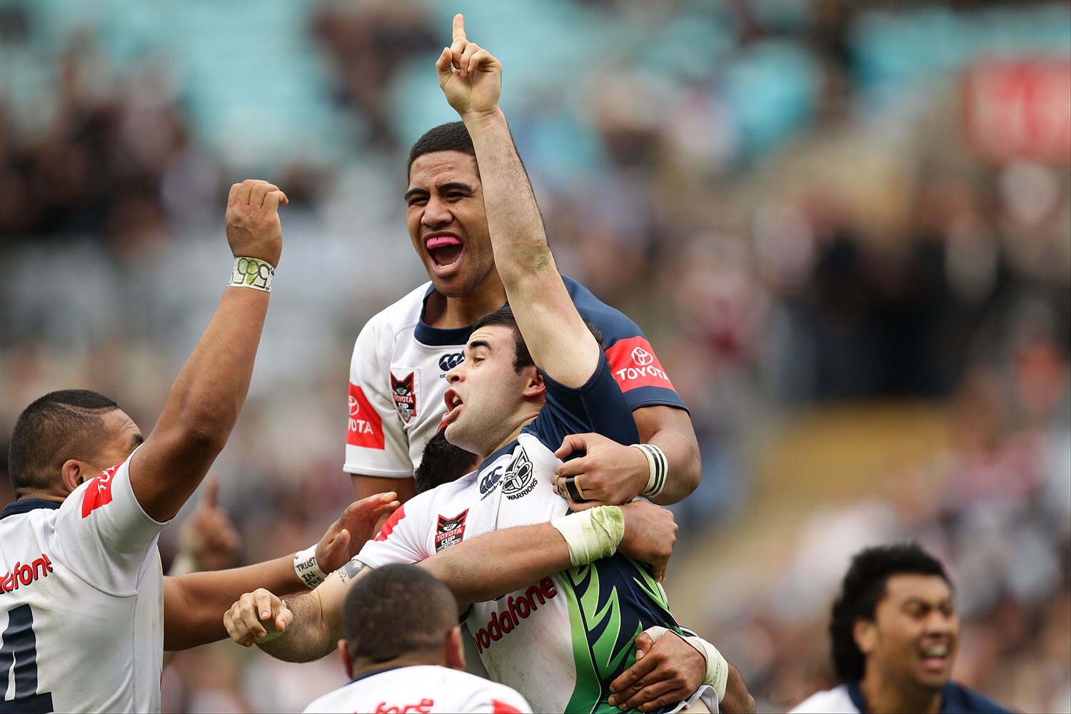 Warriors win thrilling under-20s final - ABC News