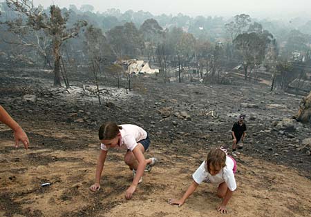 Canberra fires 2003: Victims await compensation decision over deadly ...