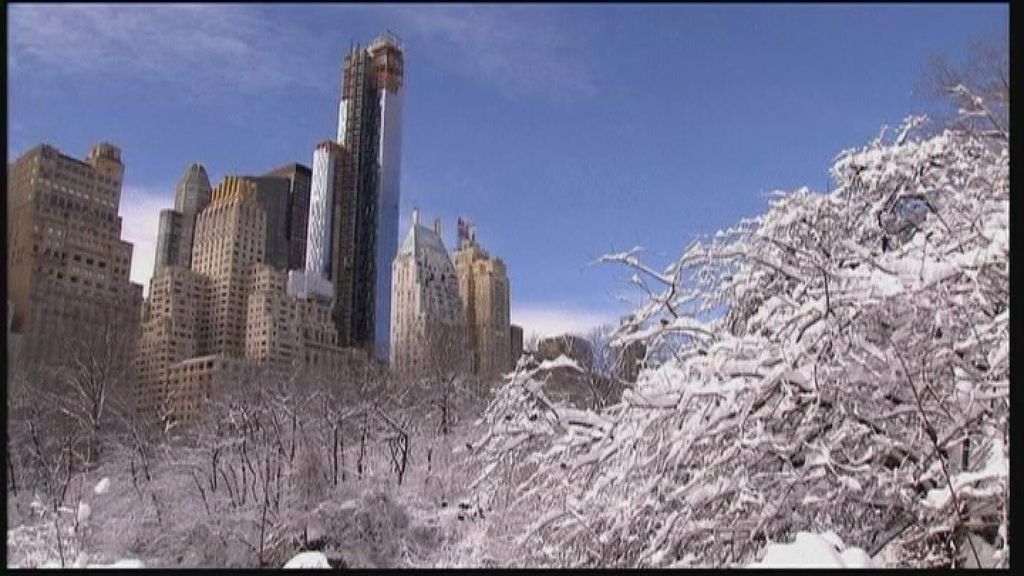 Snow storm slams north-east America - ABC News