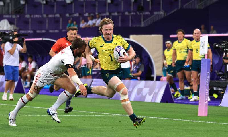 Australia secures its spot in the Sevens semifinal in Paris - ABC News