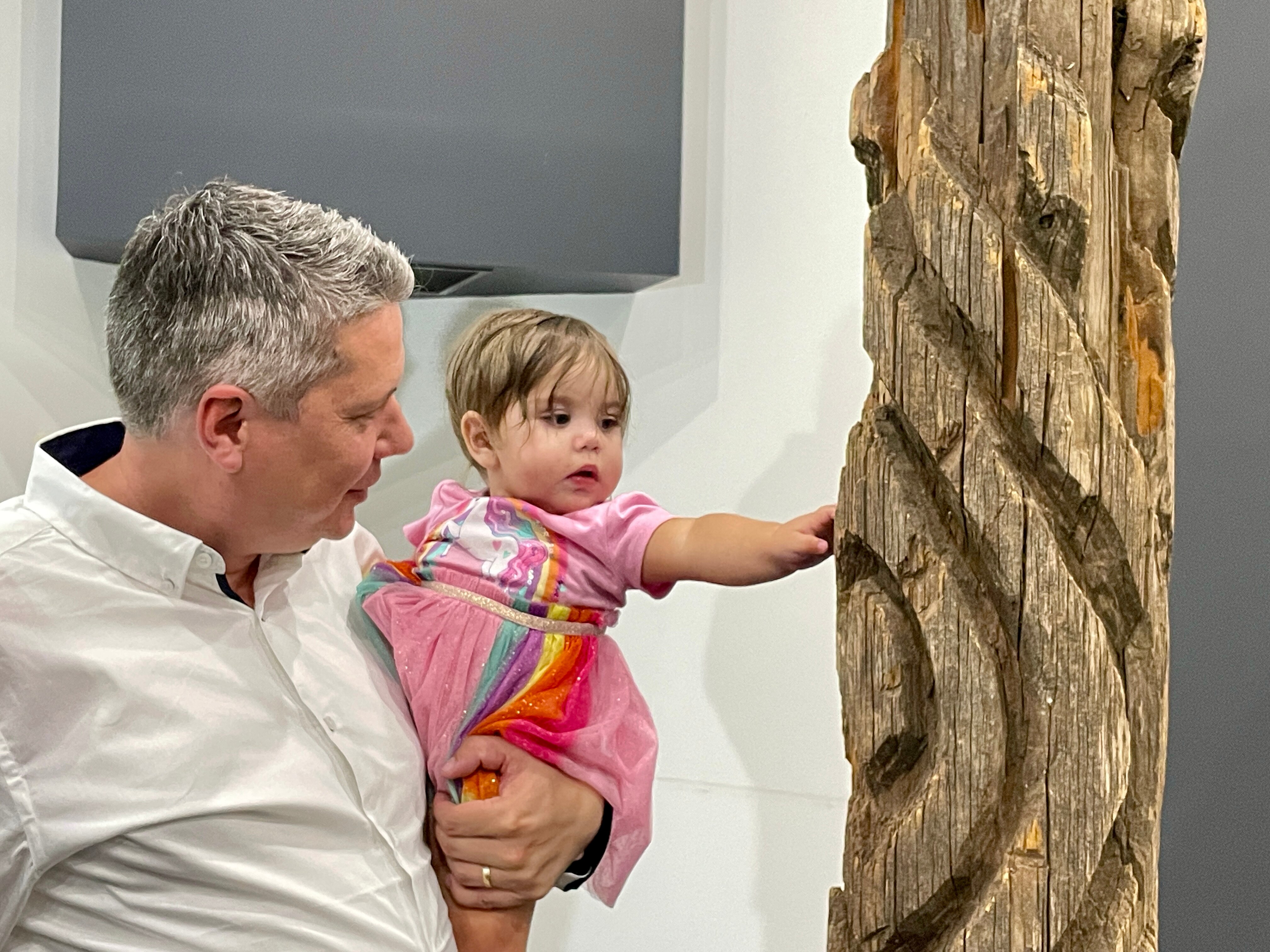 Gamilaraay sacred tree returned to Australia after eight decades in ...