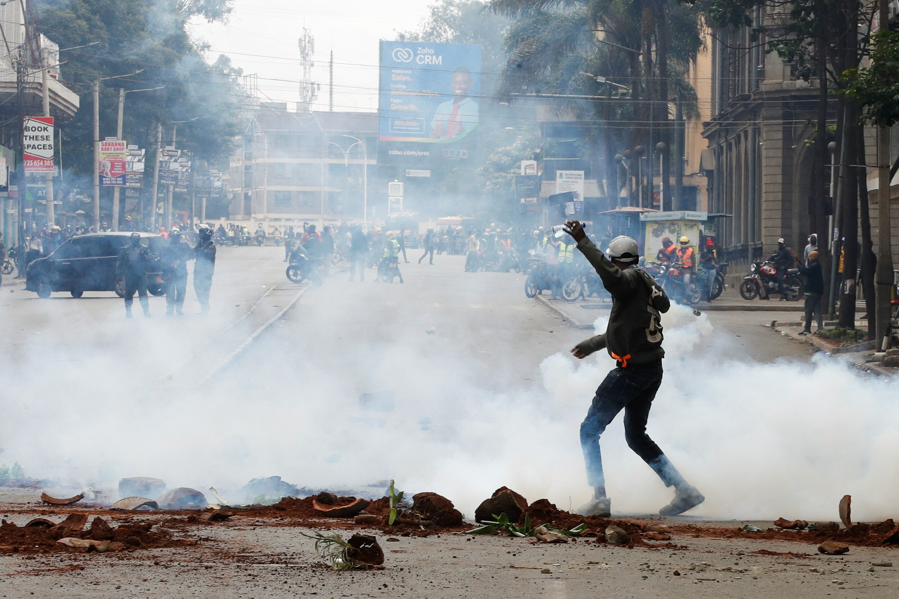 Kenya police fire rubber bullets, tear gas at protestors who return to ...