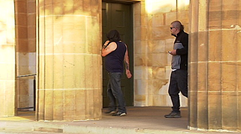 SA police arrest eight Gypsy Jokers - ABC News