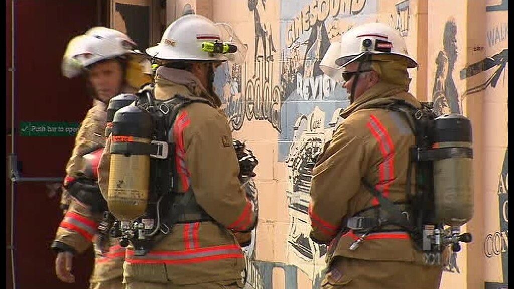 Split gas pipe caused theatre explosion - ABC News