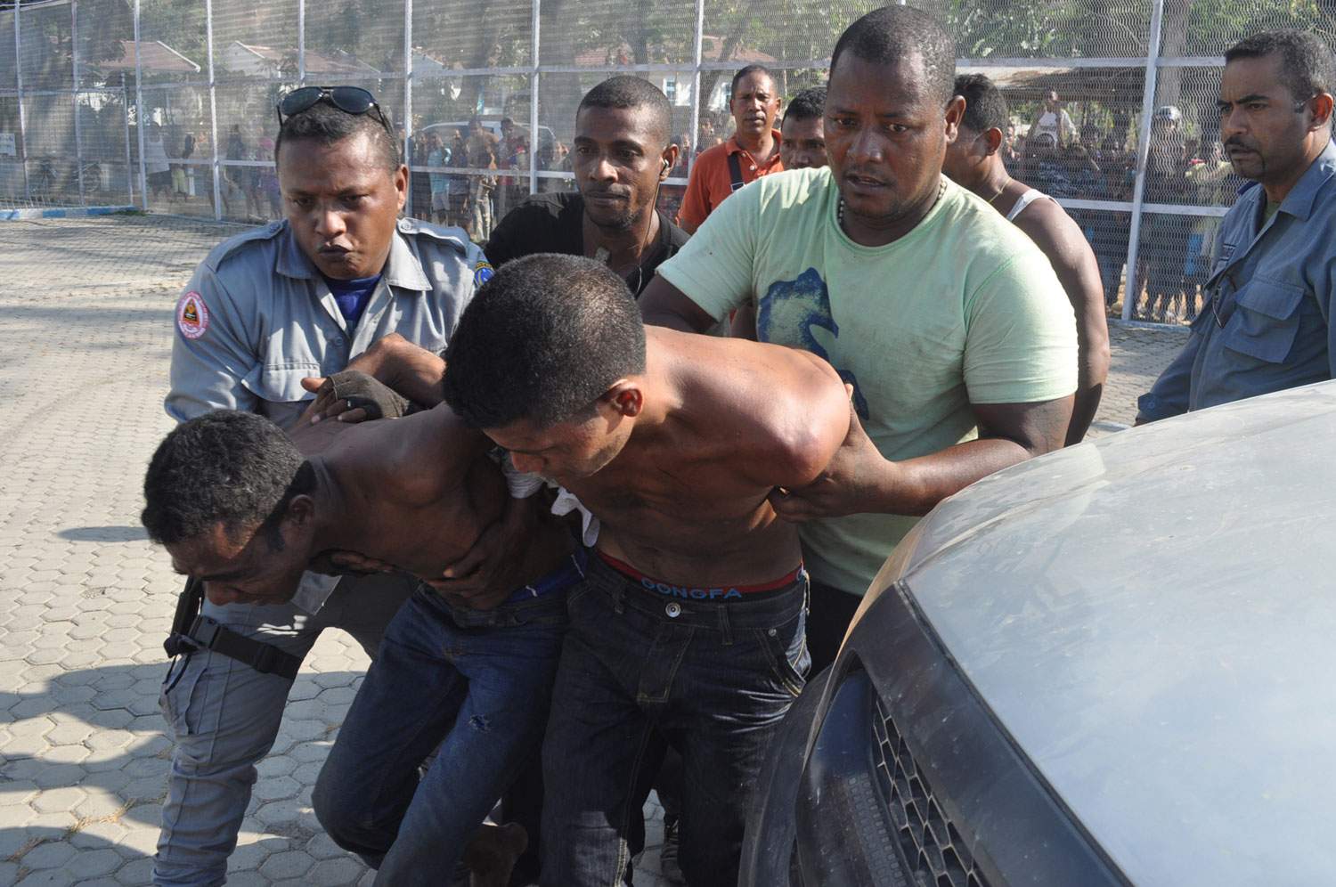 Prisoners escape East Timor's Becora prison after church service - ABC News