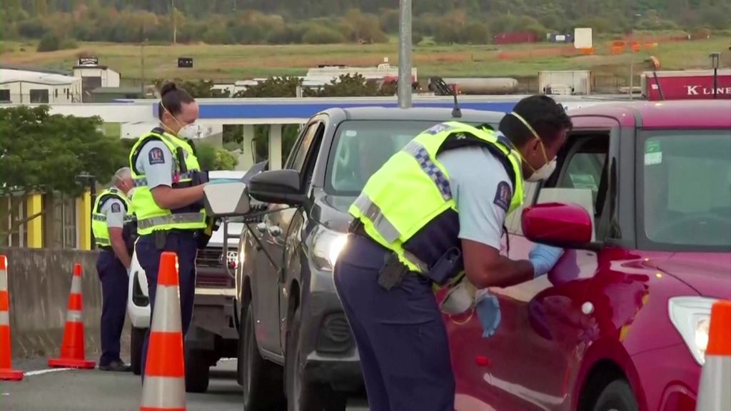 Auckland in lockdown for seven days - ABC News