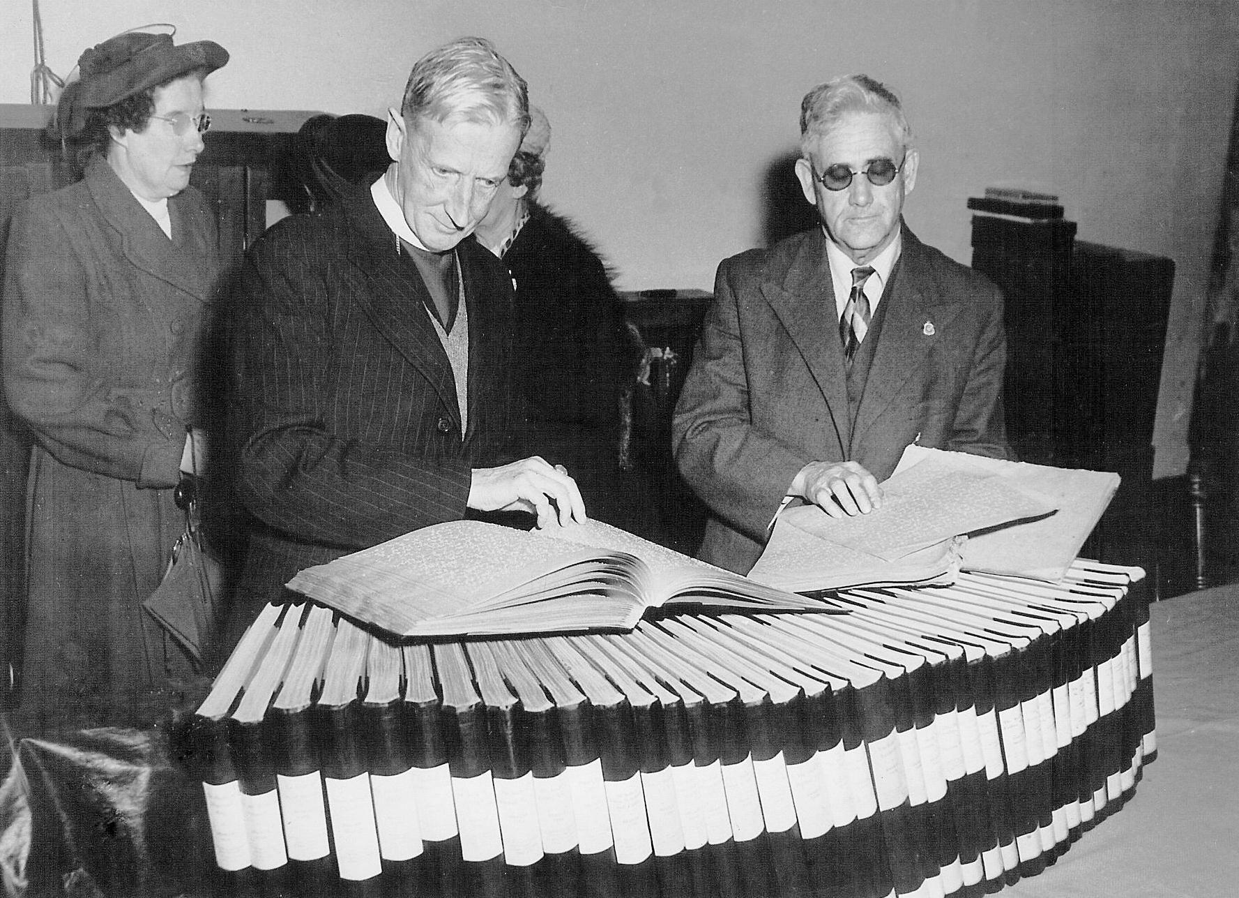 A New Story for an Old Land: 200 Years of the Bible Society in ...