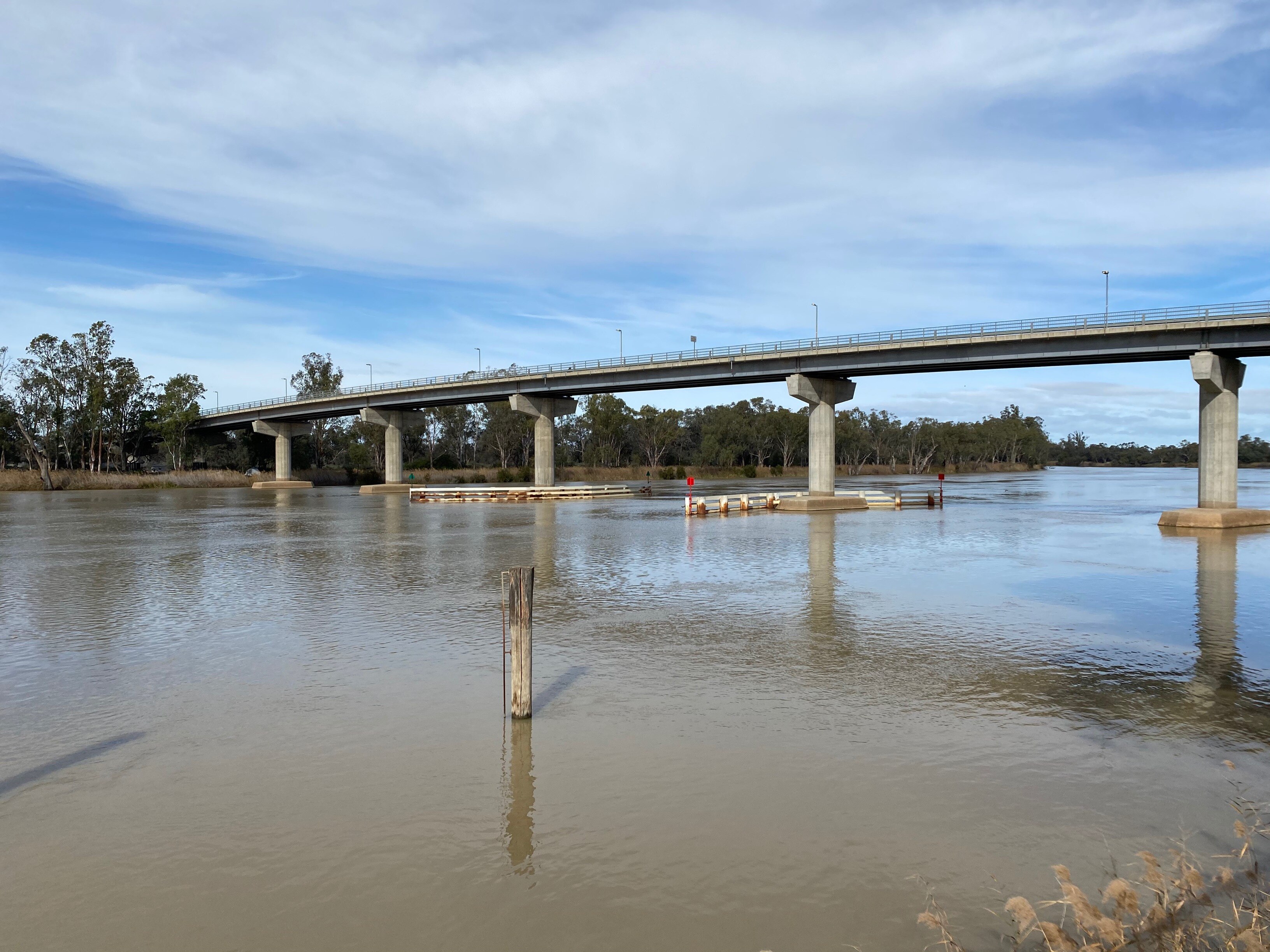 Celebrating Berri Bridge that brought together divided community - ABC News