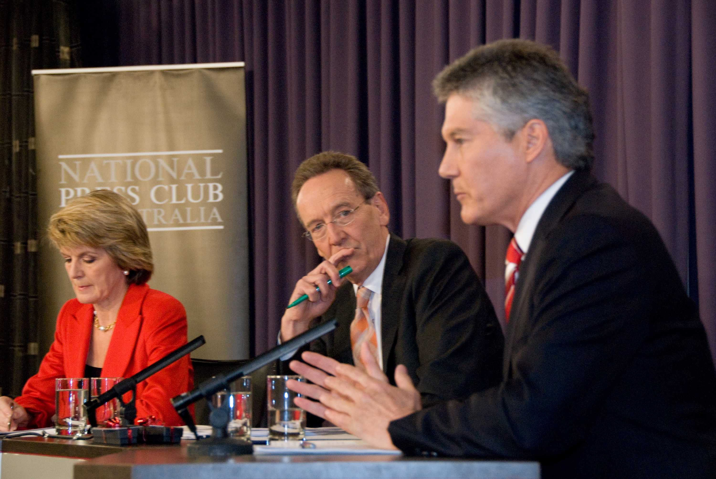 Jim Middleton, veteran ABC journalist, signs off for the last time ...