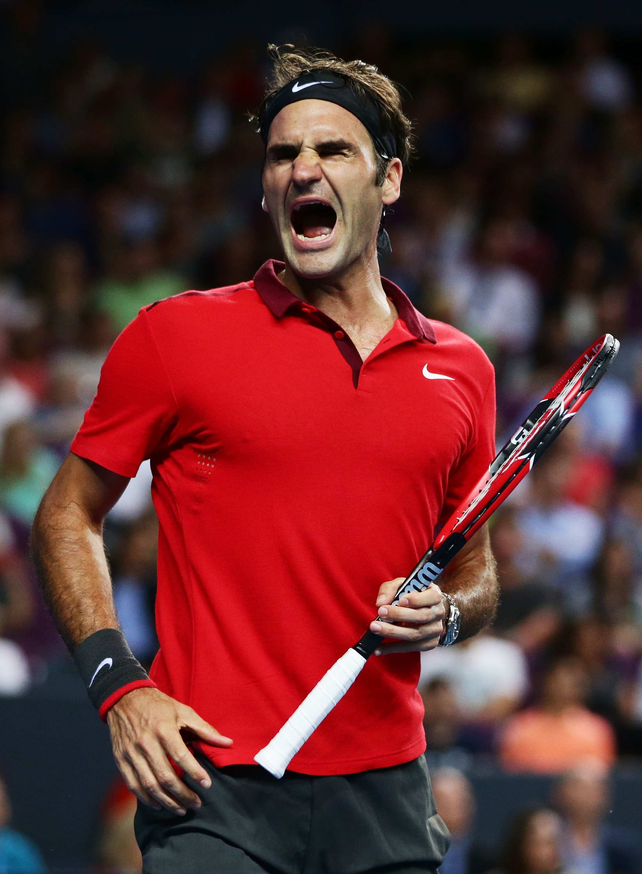 Roger Federer beats Lleyton Hewitt in Fast4 exhibition tennis match ...