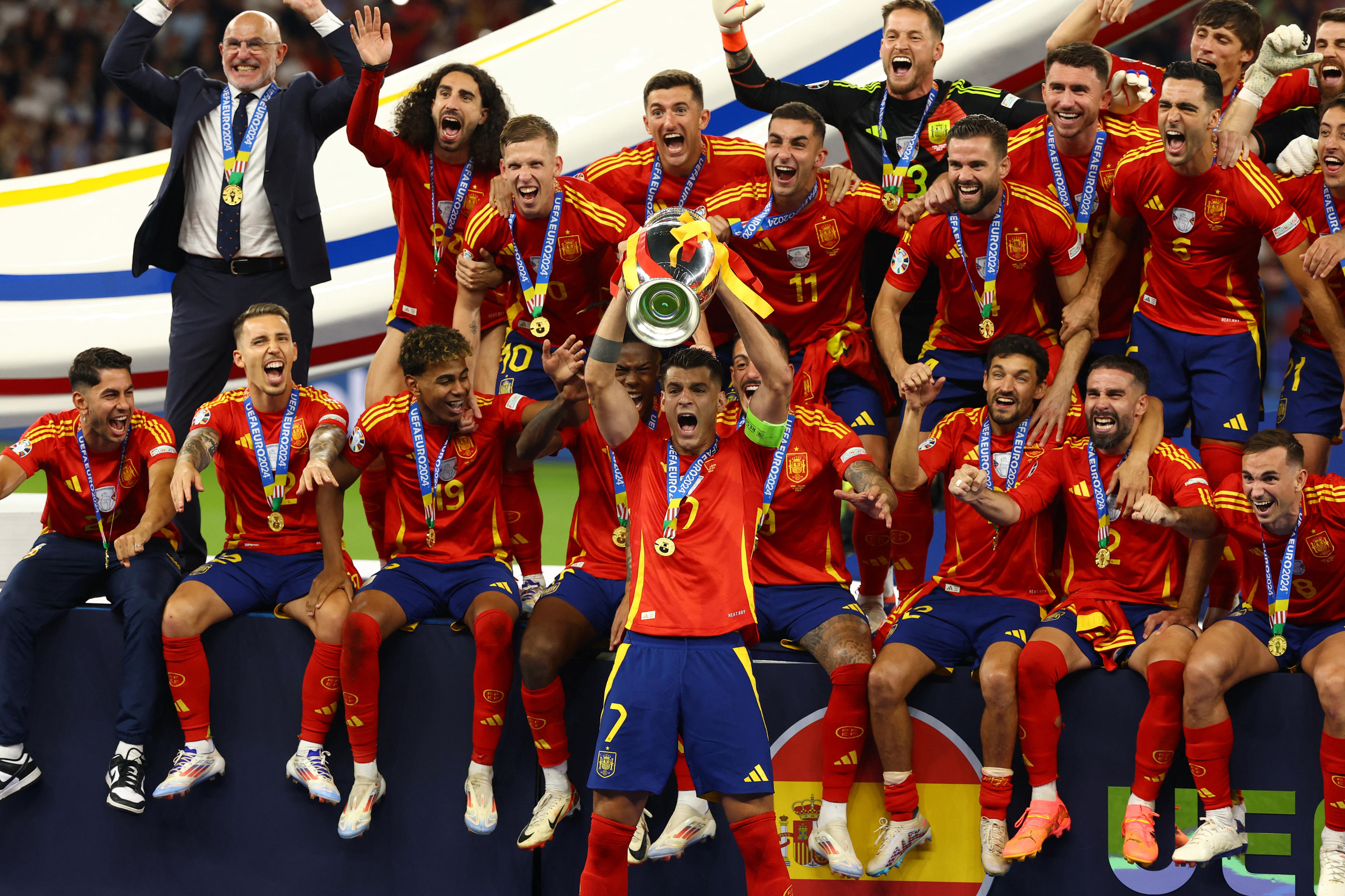 Spain defeats England to win Euros 2-1 - ABC listen