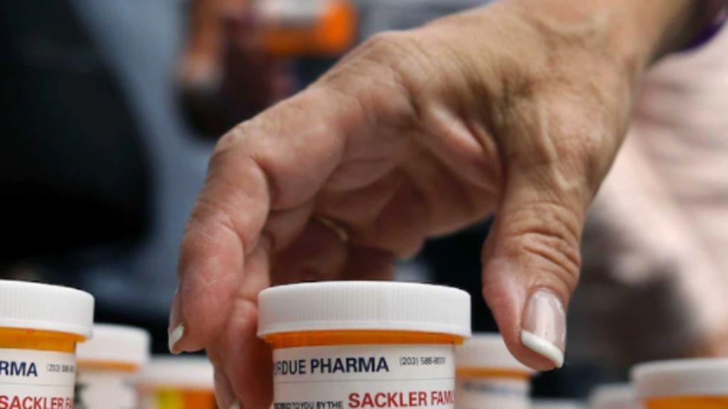 Looking at the opioid crisis in the US - ABC News