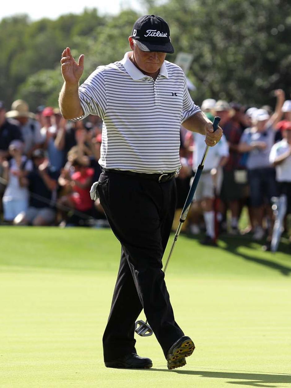 Veteran Senior wins PGA in play-off - ABC News