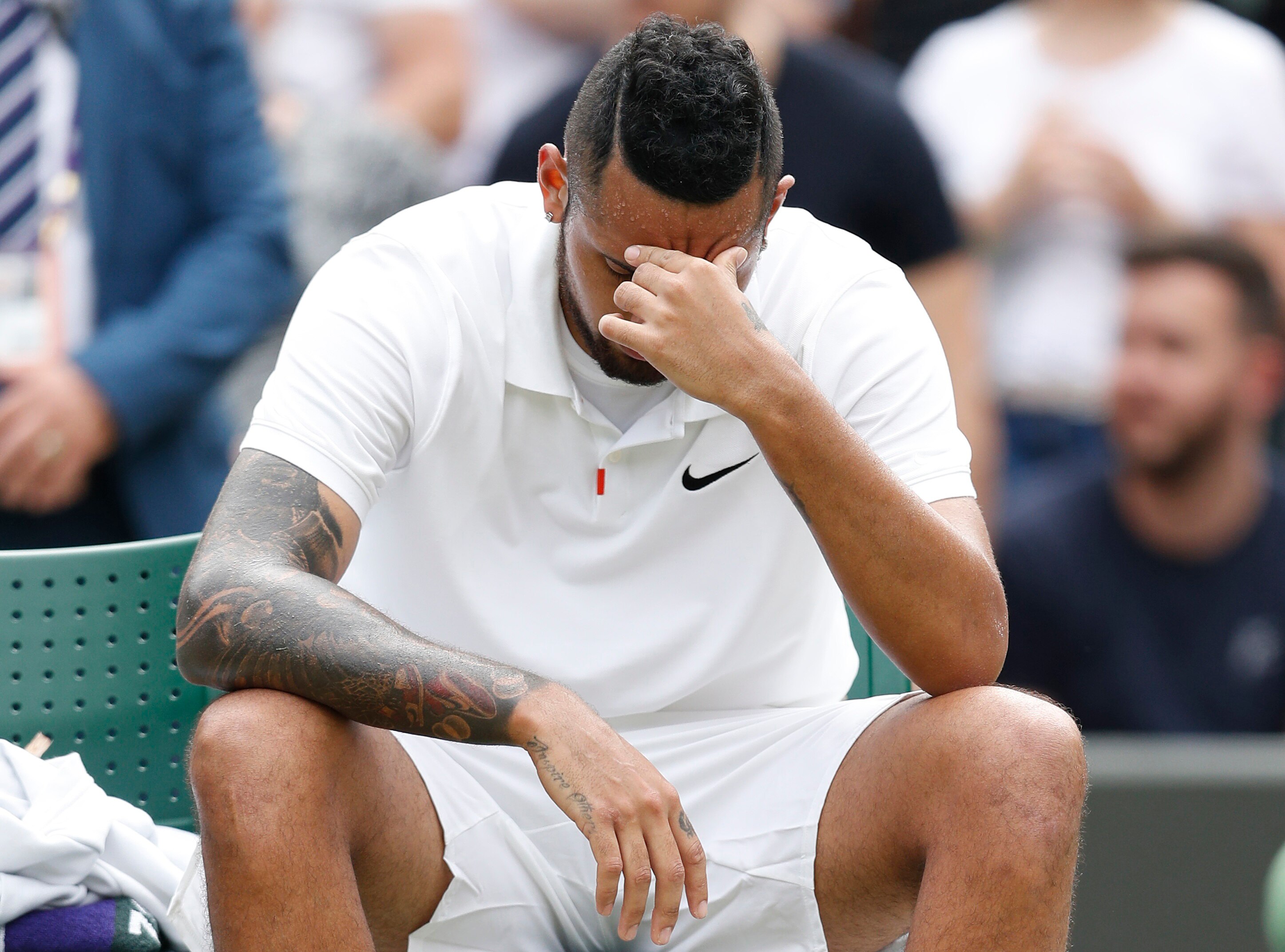 Nick Kyrgios retires from third-round Wimbledon match with an abdominal ...