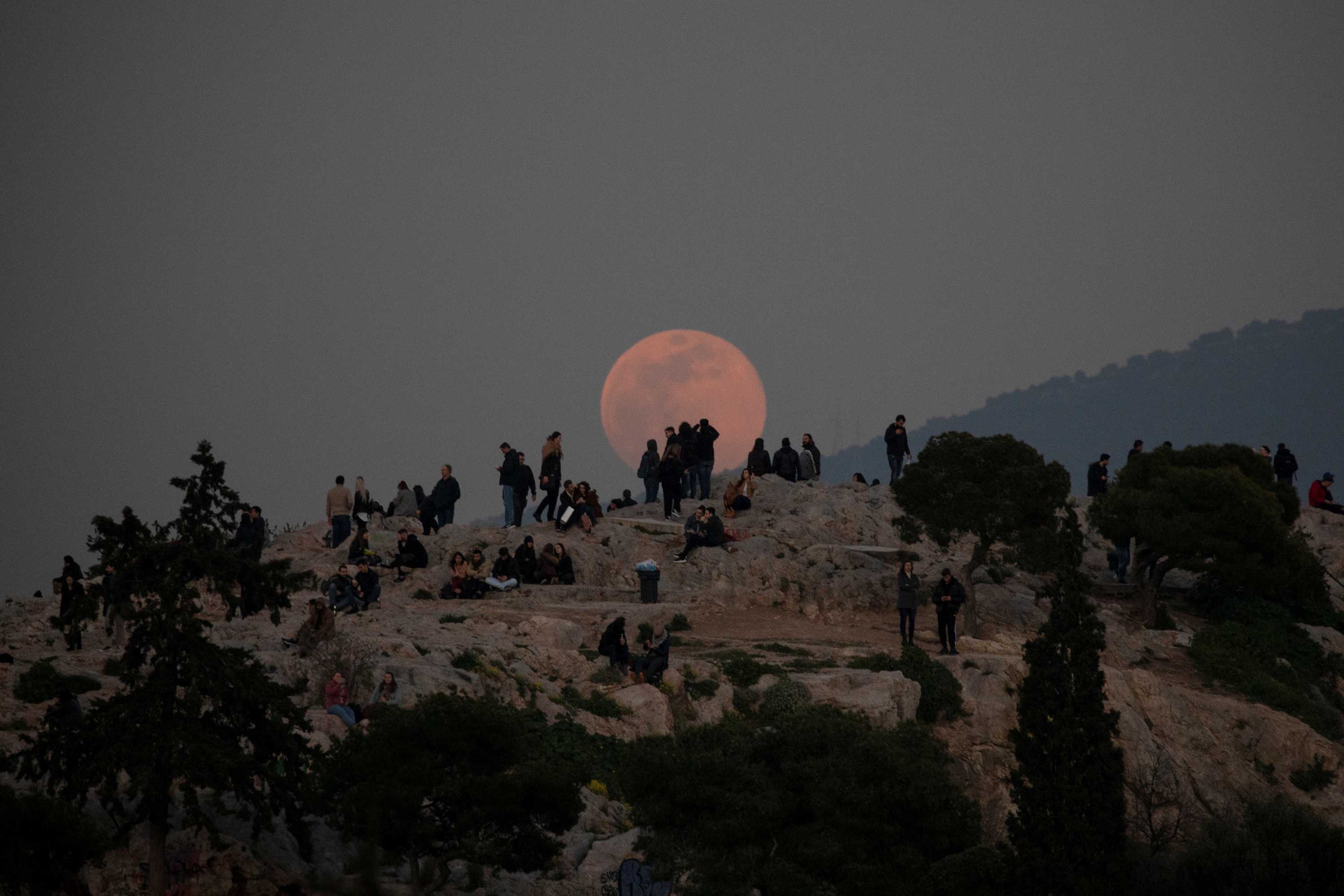 From supermoons to blood moons to super snow moons — what's all the ...