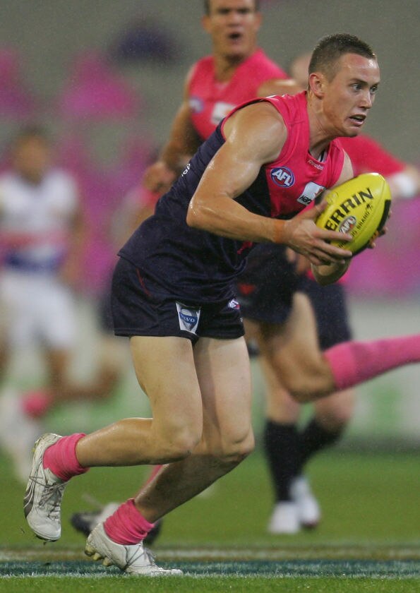 Scully leaning towards Dees - ABC News