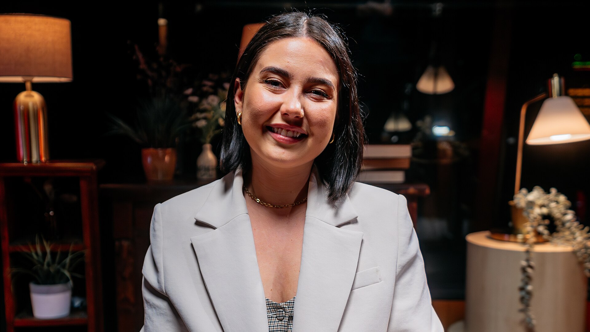 Behind Jem Cassar-Daley’s cover of Gwen Stefani ‘The Sweet Escape’ for ...