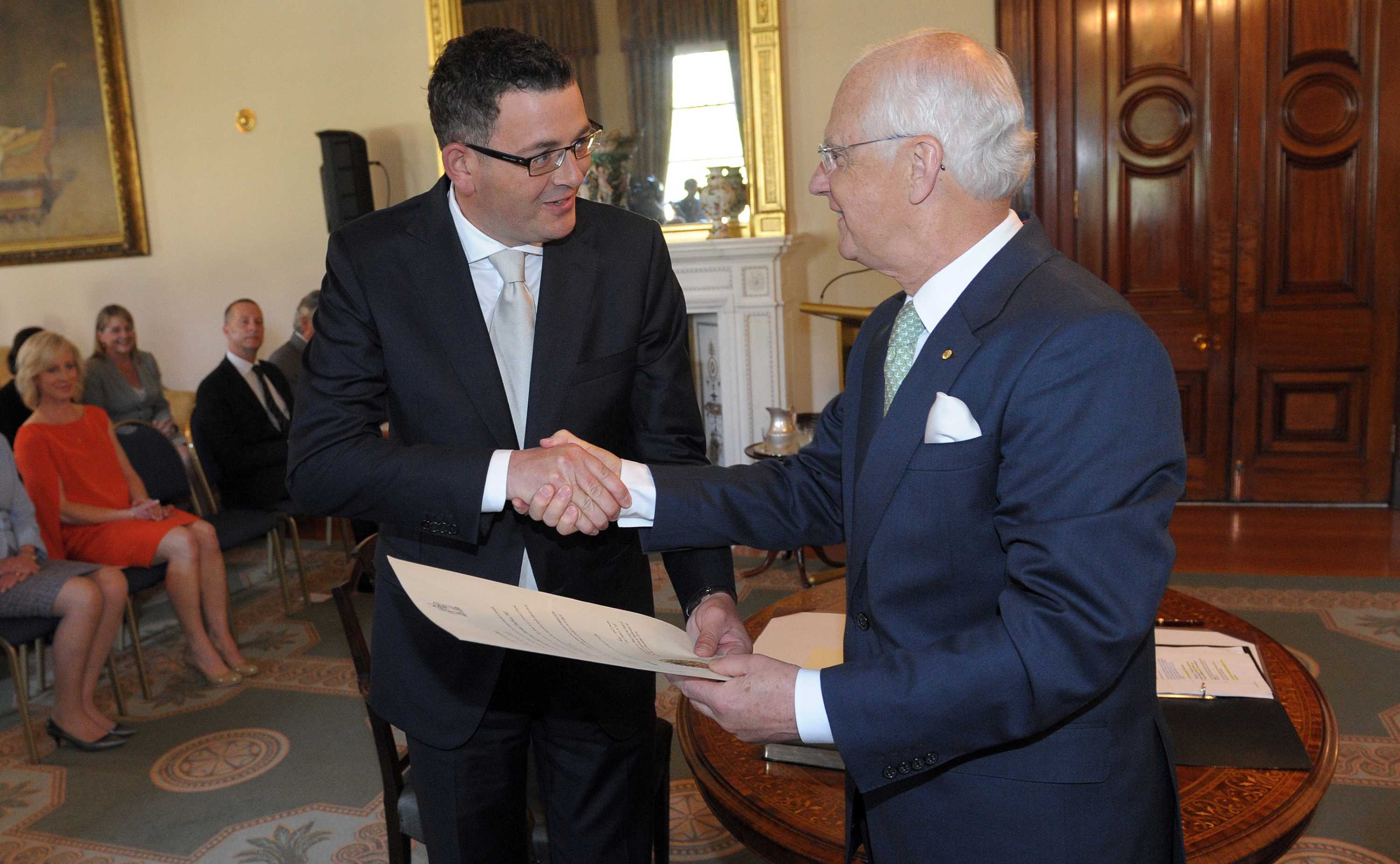 Daniel Andrews sworn in as Victorian Premier, unveils ministerial ...
