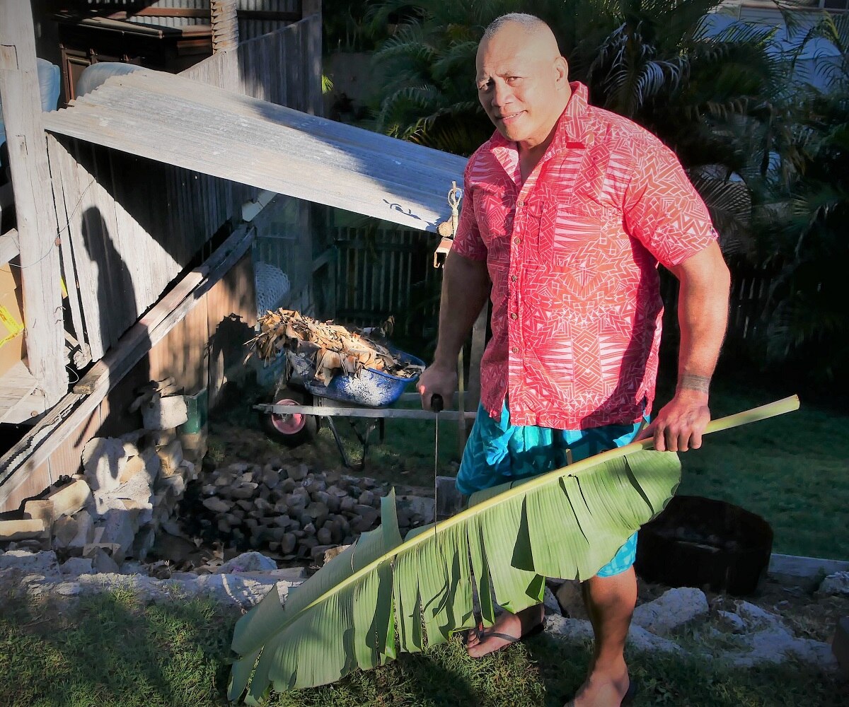 Cooking an umu, Queensland style, keeps Samoan culture alive - ABC News