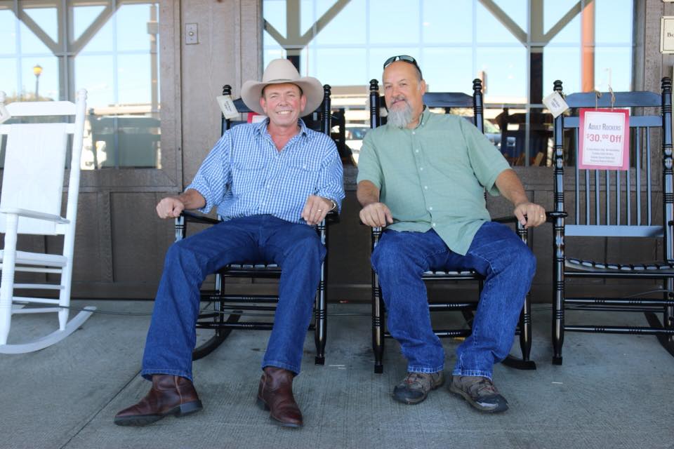 Kingaroy cattleman Dean Perrett showcases new bush ballads to Tamworth ...