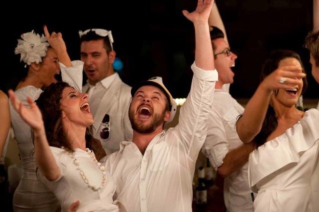 15 minutes with the cast of Any Question For Ben? - ABC News