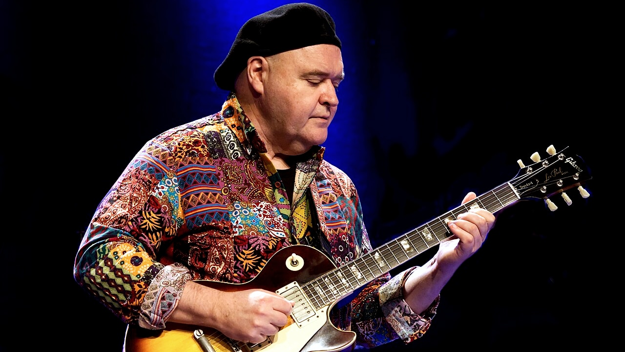 Peter O'Mara's Favourite Guitarists - ABC listen