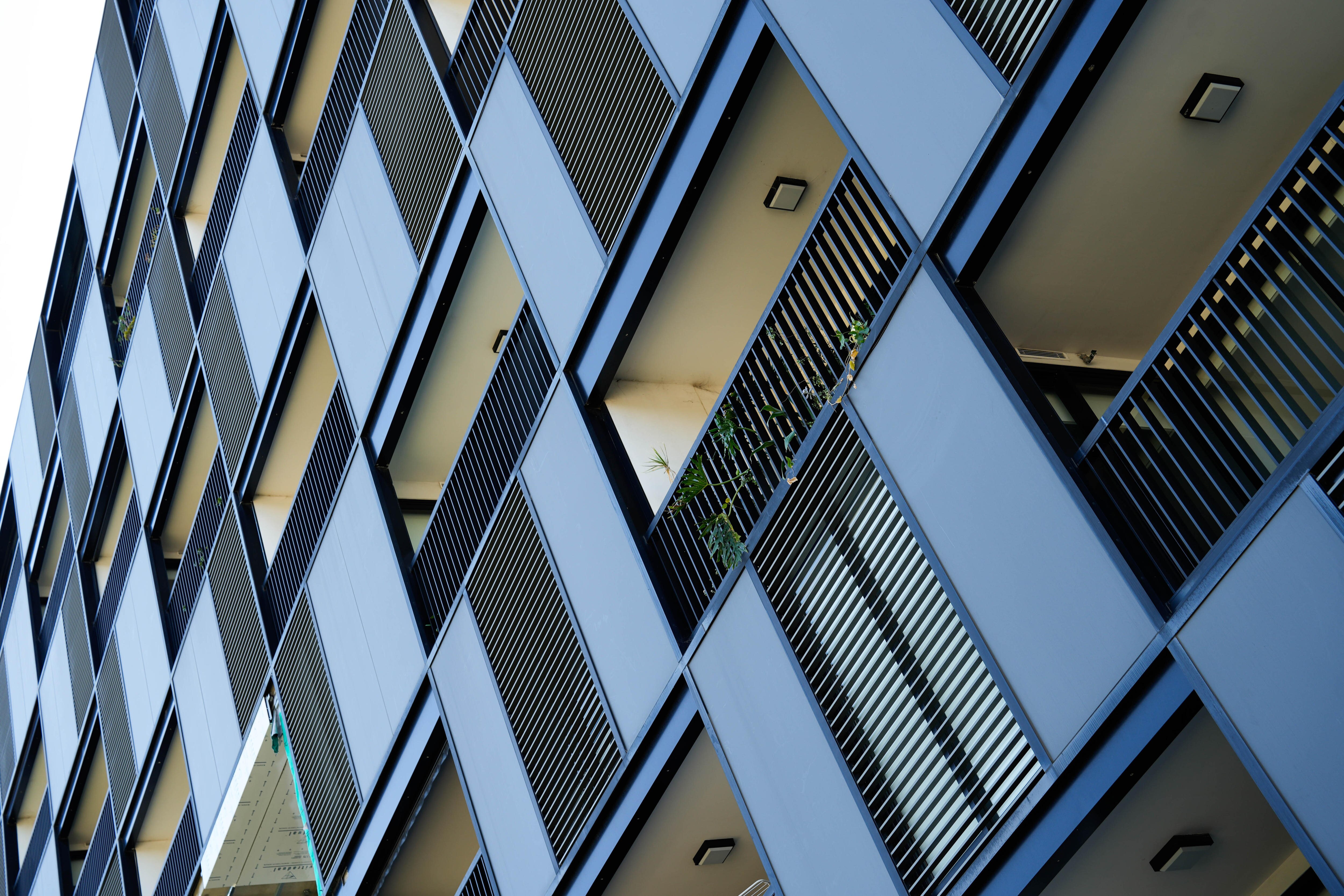 Dangerous flammable cladding still not removed from dozens of NSW high ...