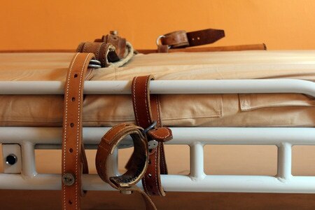 Our hospitals are still restraining mental health patients - triple j