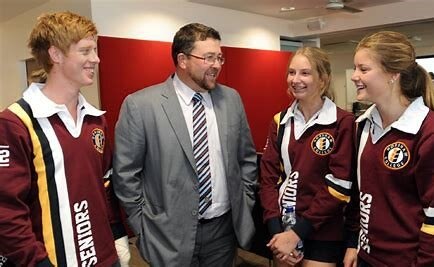 Amid COVID lockdowns and new university pathways, VCE students drop ...