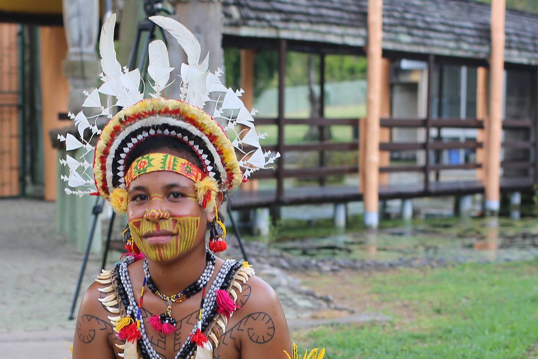 'A woman's practice first': Julia Mageau Gray on revitalising Melanesian tattoo traditions - ABC ...