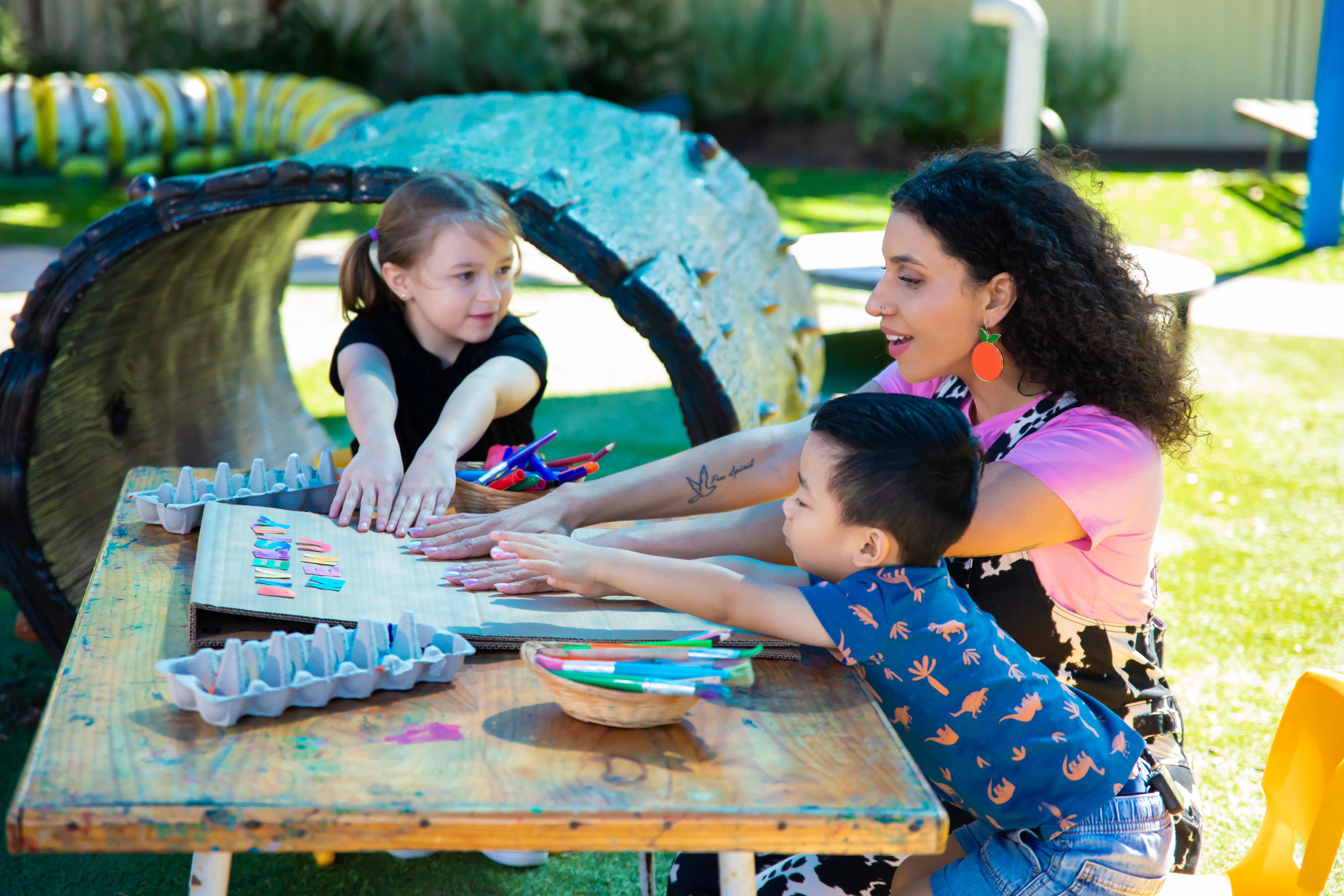 Exploring the diversity in eye, hair and skin colours - ABC Kids