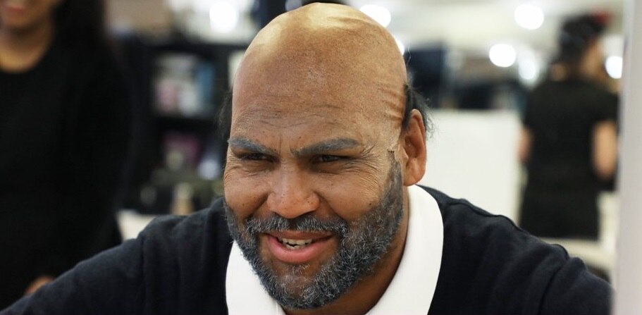 Sam Thaiday announces retirement in make-up and bald cap at retirement ...