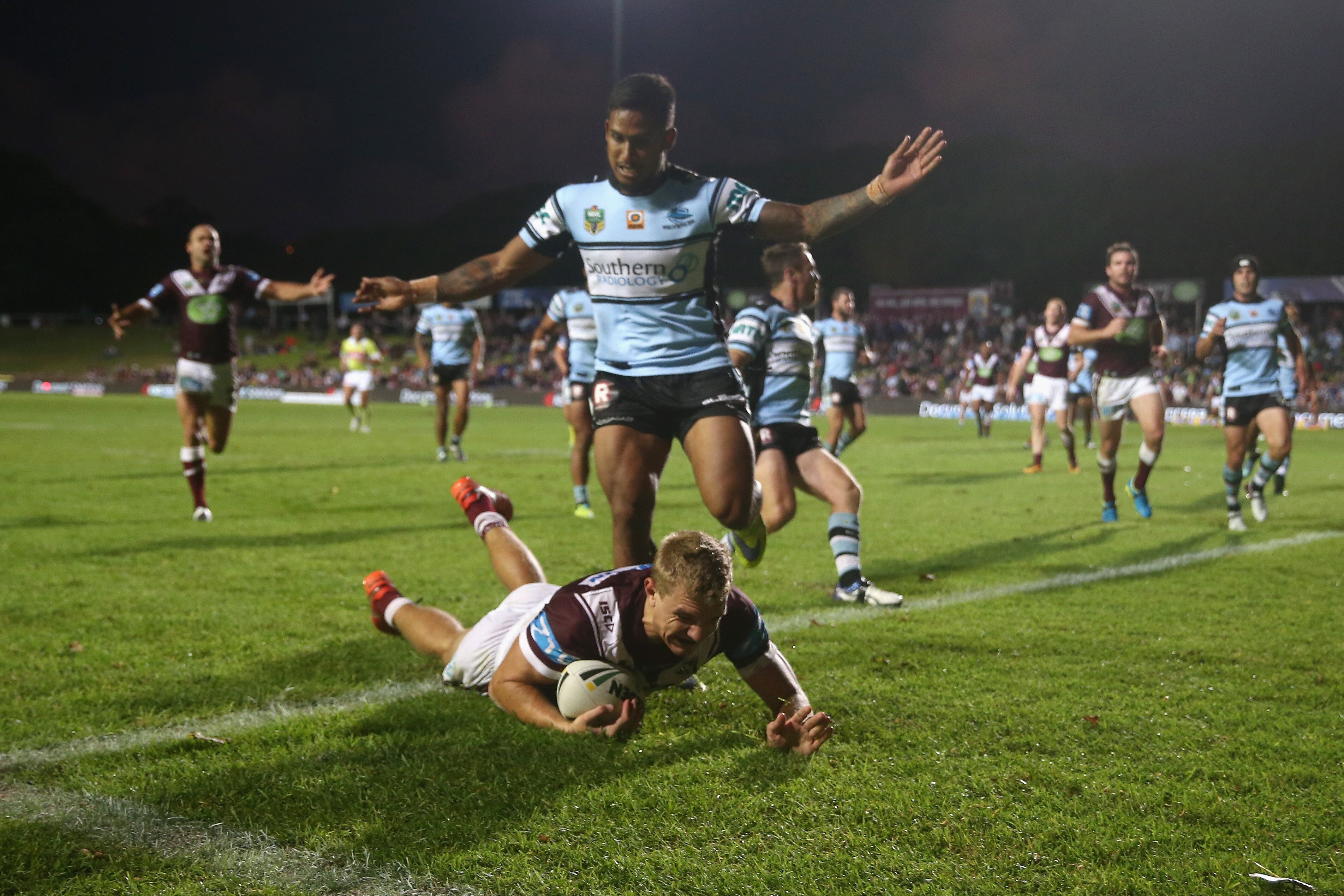 Manly beats Cronulla 22-12 at Brookvale Oval for first win of the NRL ...