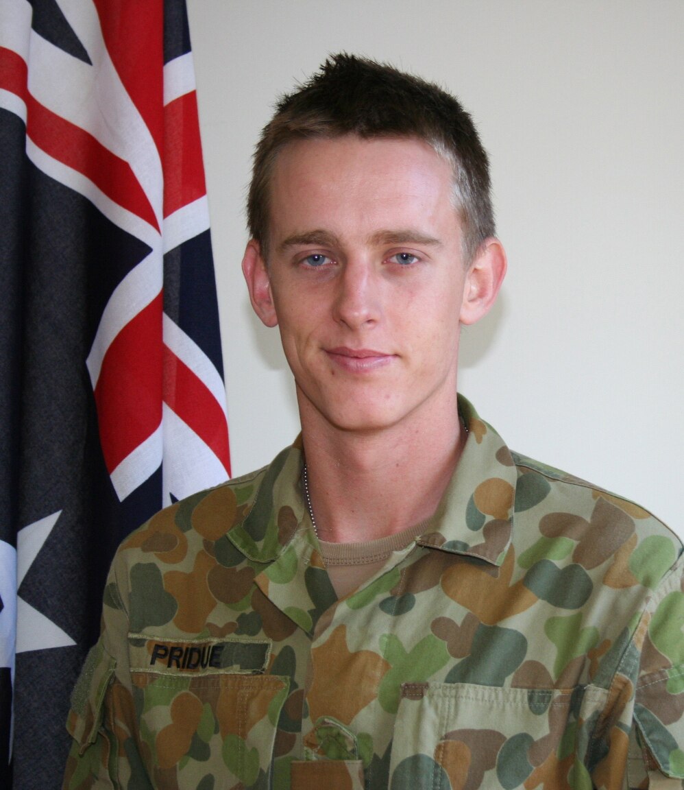 Family pays tribute to soldier killed in E Timor - ABC News